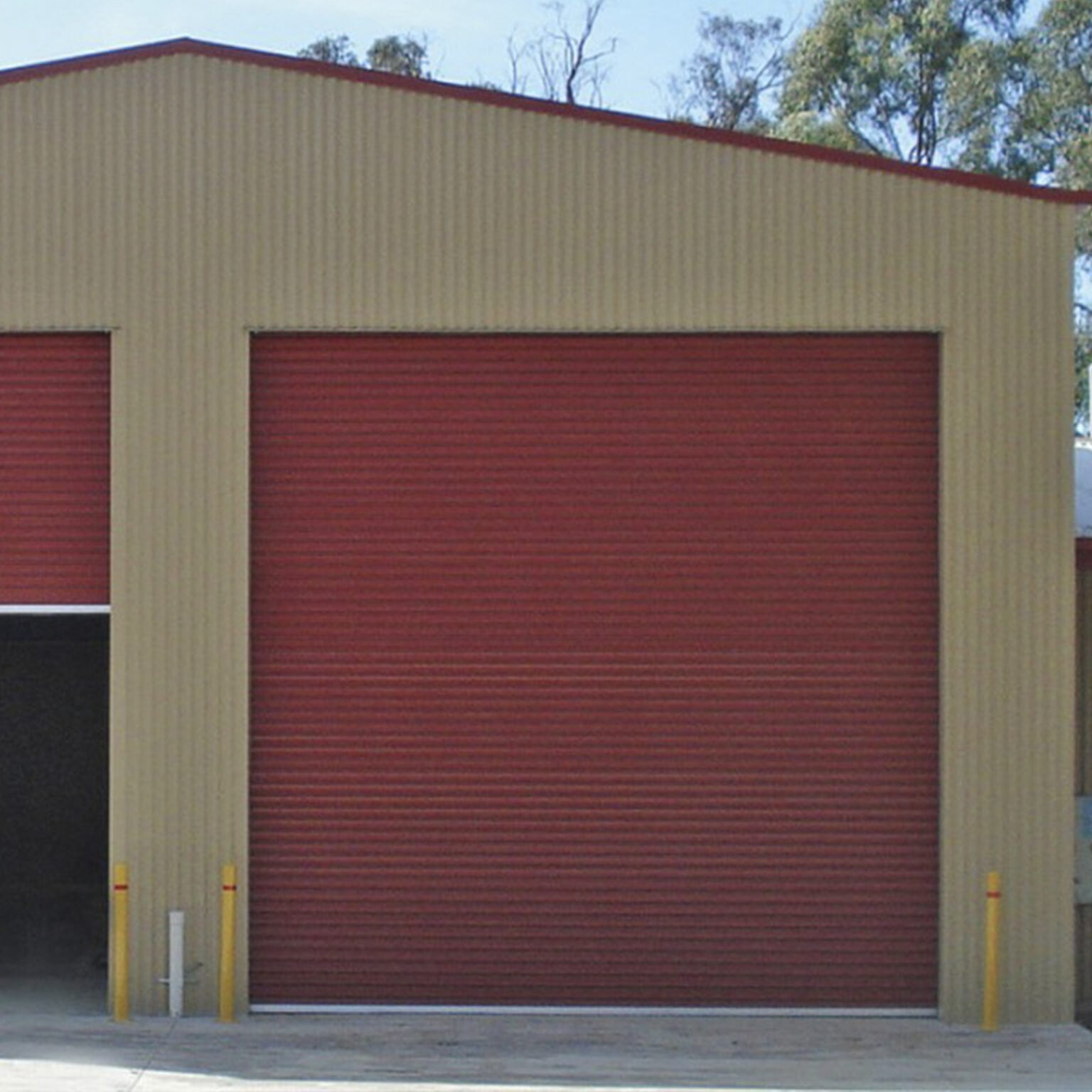 Commercial Roller Doors Made to Order | Wholesale Garage Doors
